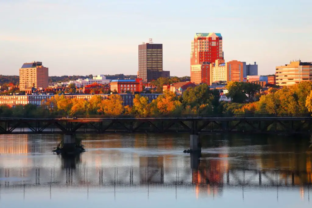 An Historical Guide To Rochester In New Hampshire - Here In New Hampshire